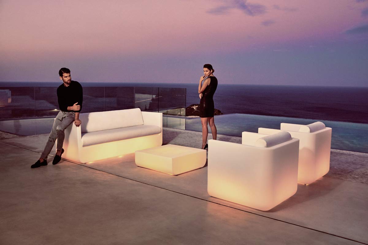 ULM COFFEE TABLE by Ramón Esteve | Vondom Products