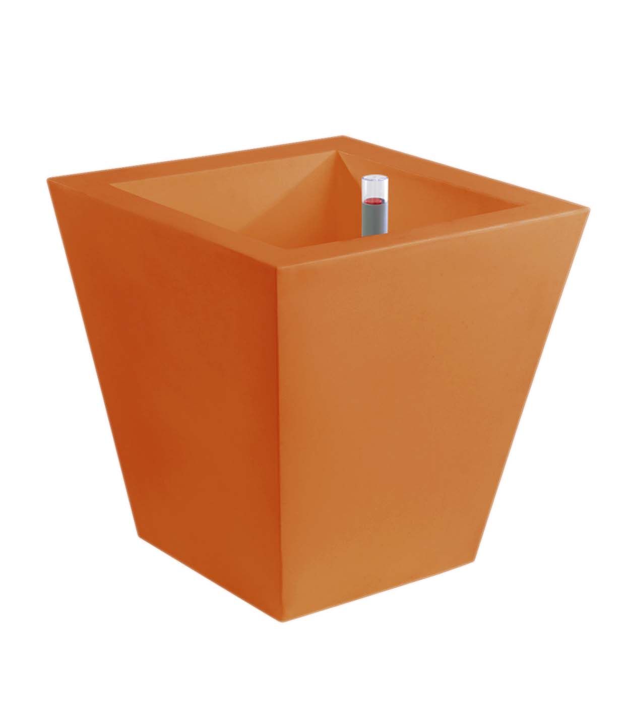 SQUARE CONE POT 60x60x60 by MACETEROS | Vondom Products
